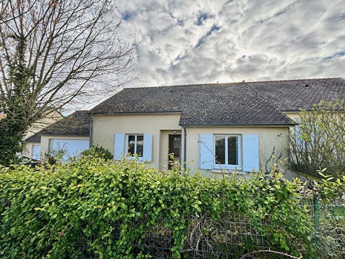 Maison à louer - Chinon - 3 pièces - 2 chambres