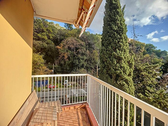 Nice, Saint-Pierre de Feric - Appartement 4 pièces à louer