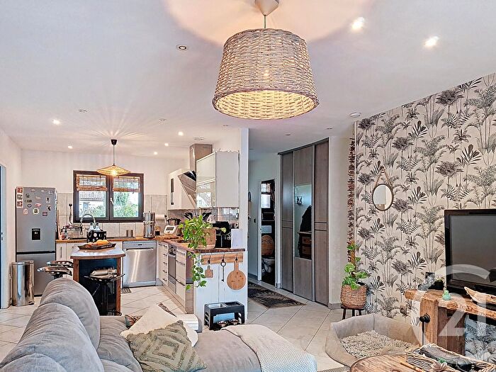 Maison à vendre - Saint-Sulpice-la-Pointe - 4 pièces - 3 chambres