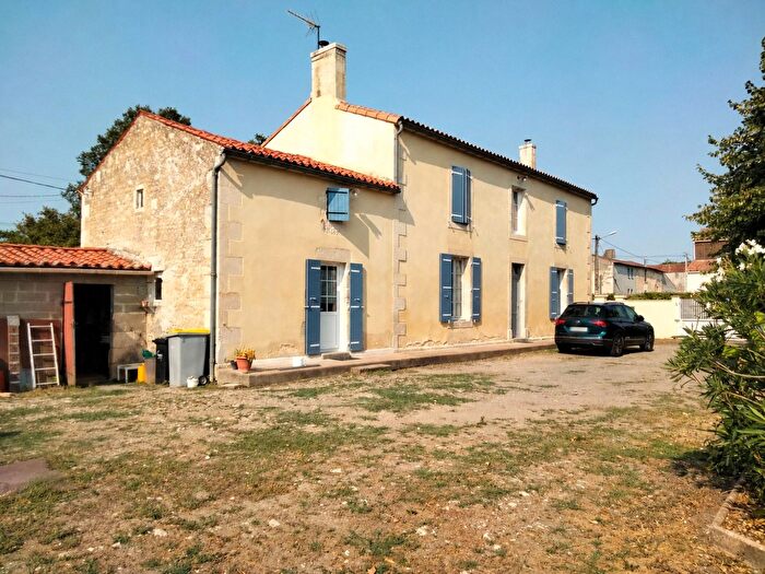 Maison 6 pièces à vendre - Benet