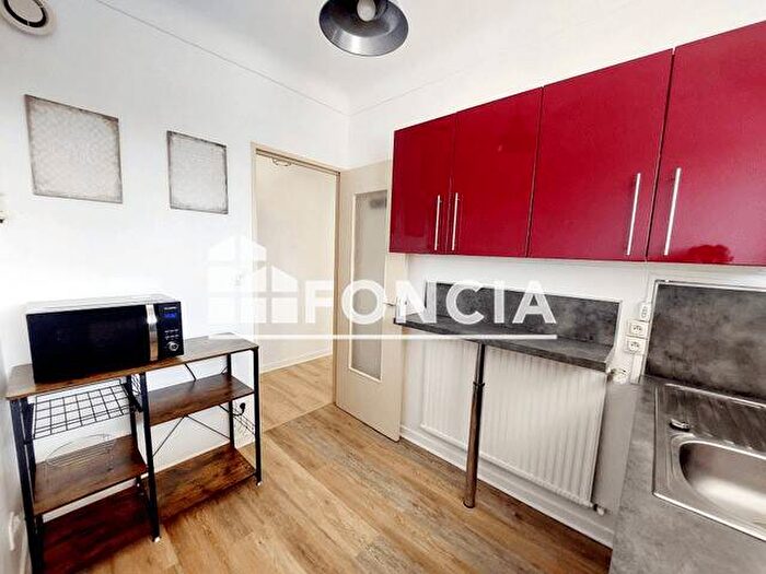 Appartement à louer - Lopy-chemin des Deux Routes, Avignon - 1 pièce