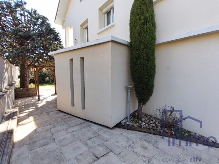 Maison 8 pièces à vendre - Saint-Just-Saint-Rambert, Saint-Just
