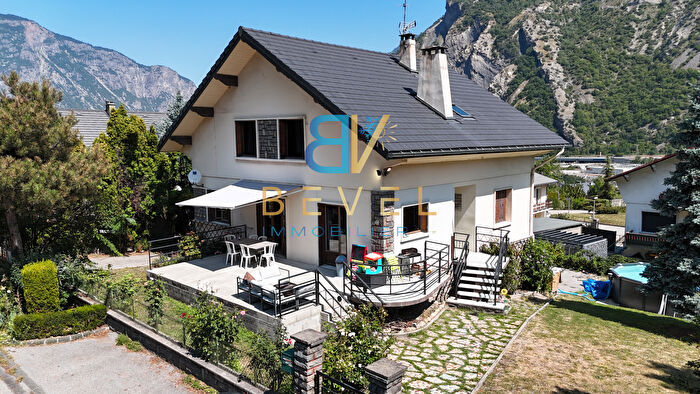 Maison 7 pièces à Villargondran, à vendre