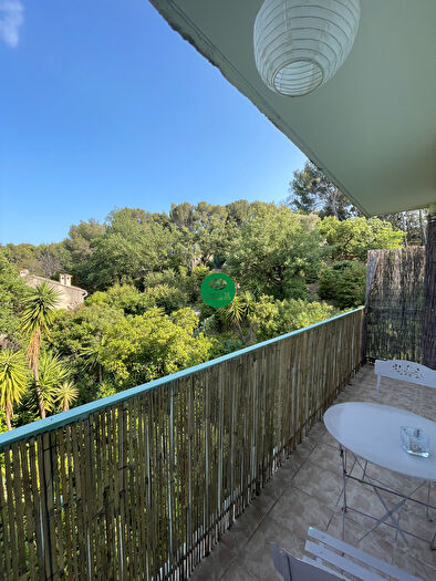 Appartement à louer - La Seyne-sur-Mer, Est - 3 pièces - 2 chambres