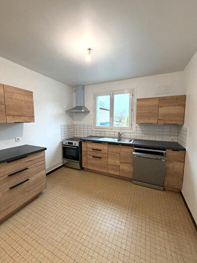 Appartement à louer - Évreux, Navarre - 3 pièces - 2 chambres