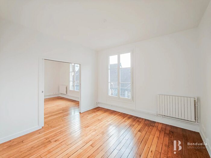 Appartement à louer - Paris e , Saint-Michel, Monnaie - 3 pièces - 2 chambres