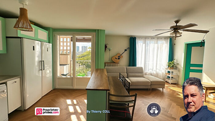 Saint-Fons, Centre-ville, Chassagnon - Appartement 4 pièces à vendre