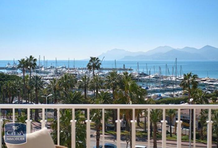 Appartement à vendre - Cannes, Pointe Croisette - 4 pièces - 3 chambres