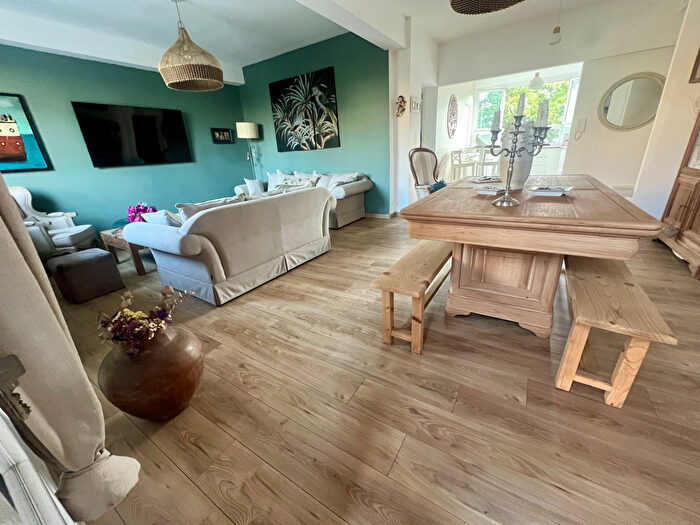 Appartement à vendre - Toulon, Le Port - 4 pièces - 3 chambres