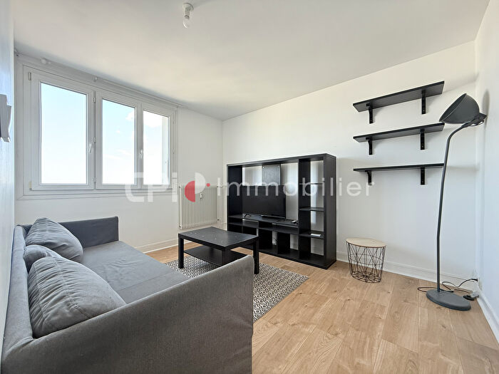 Appartement à vendre - Quartiers Sud-Ouest, La Madeleine - 5 pièces - 3 chambres