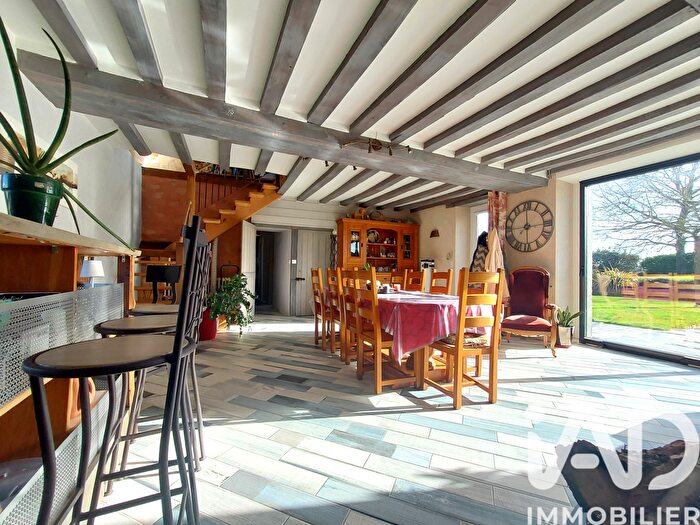 Maison à vendre - Le Lion-dAngers - 9 pièces - 4 chambres