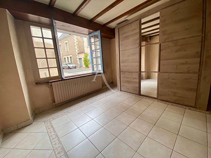 Appartement à louer - Centre Ville, Château-Gontier-sur-Mayenne - 2 pièces - 1 chambre