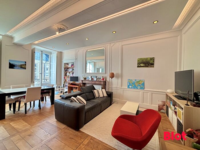 Appartement à louer - Quartiers Centre, Saint-Anne - 3 pièces - 2 chambres