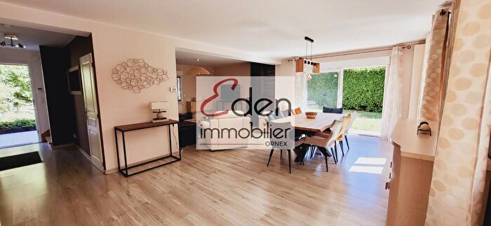 Maison à louer - Ségny - 5 pièces - 4 chambres