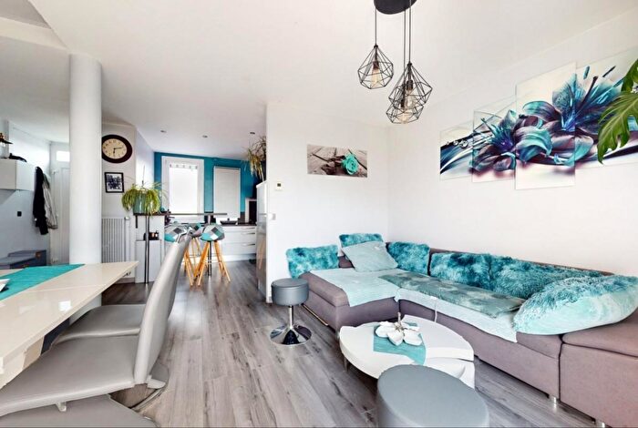 Appartement à vendre - Moissy-Cramayel, Les Grès - 3 pièces - 2 chambres