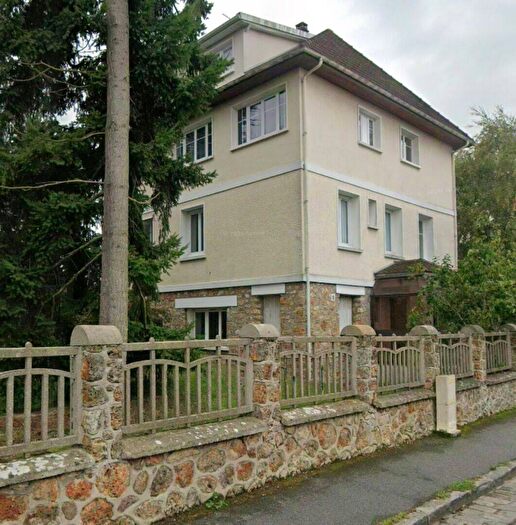 Fond Mondétour, Orsay : Appartement 1 pièce à louer