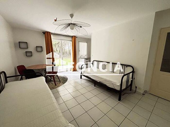 Appartement à louer - Sainte Radegonde, Tours - 1 pièce