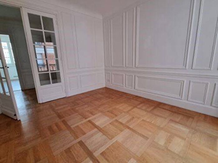 Appartement 2 pièces à Auteuil Sud, Paris 16ème arrondissement, à louer