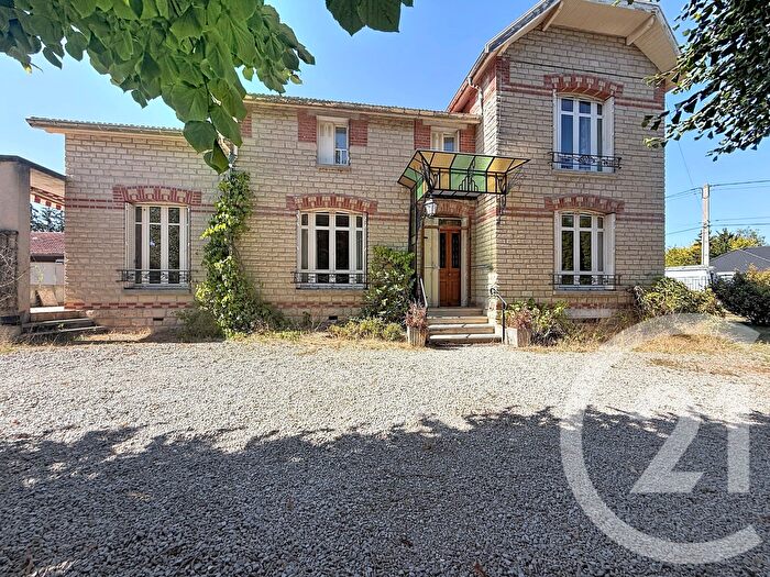 Maison 7 pièces à vendre à Saint-Mesmin