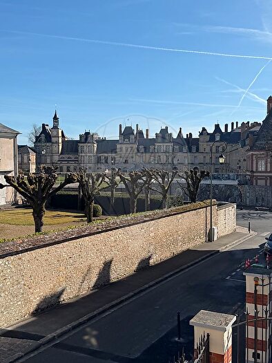 Maison 7 pièces à vendre à Fontainebleau, France, Joffre