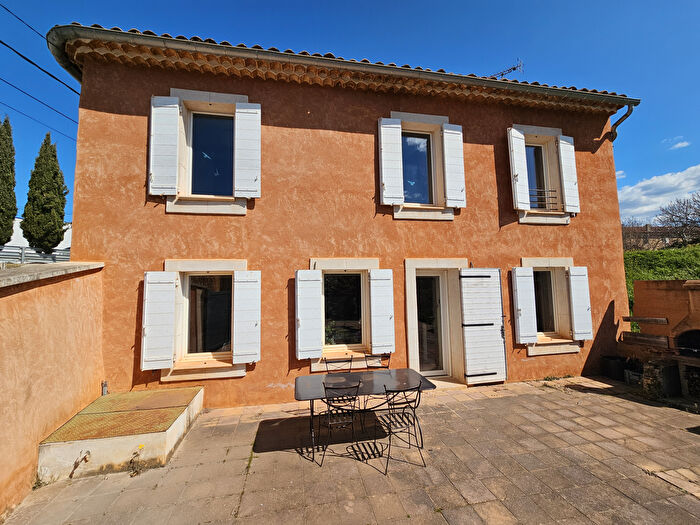 Maison à vendre - Apt - 5 pièces - 4 chambres