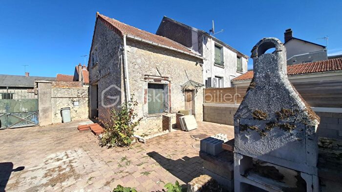 Maison 3 pièces à La Forêt-Sainte-Croix, à vendre