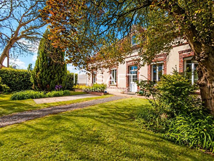 Maison 9 pièces à vendre - Lignerolles