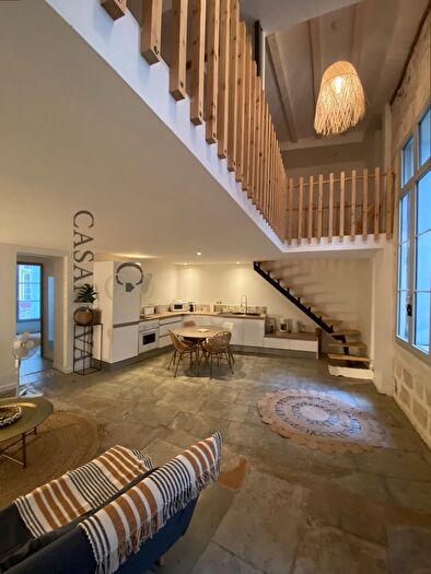 Appartement à louer - Montpellier, Centre historique - 4 pièces - 3 chambres