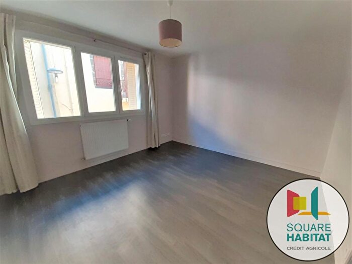 Appartement à louer - Aubière - 2 pièces - 1 chambre