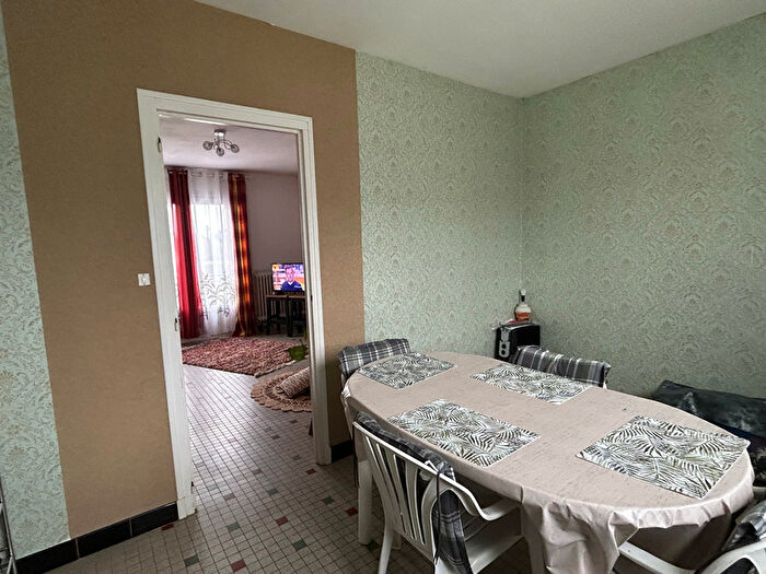 Maison à vendre - Bléneau - 4 pièces - 2 chambres