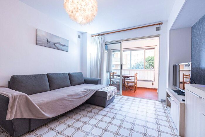 Appartement à louer - Val de Gorbio, Roquebrune Cap Martin - 2 pièces - 1 chambre