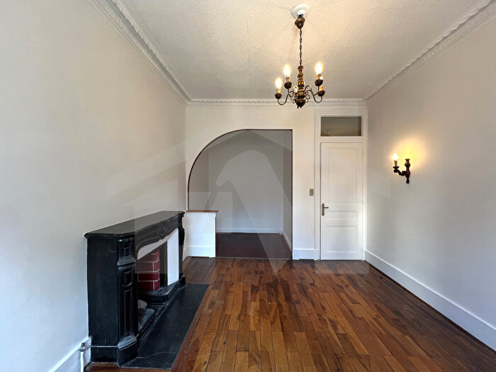 Appartement à vendre - Grenoble, Gare - 4 pièces - 2 chambres