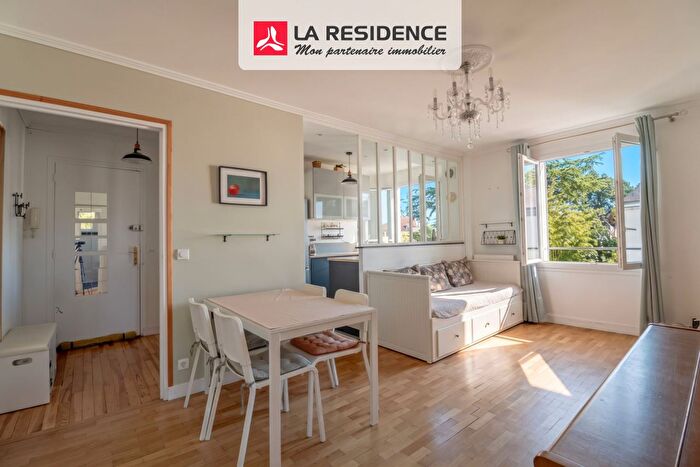Chatou, Ouest : Appartement 3 pièces à vendre