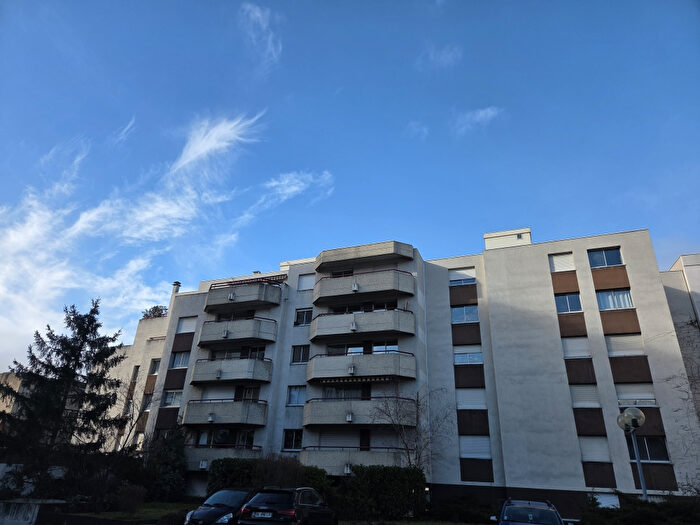 Appartement à vendre - Clermont-Ferrand, Jaude, Fontgiève Saint-Alyre - 2 pièces - 1 chambre