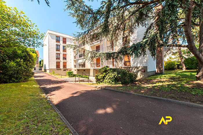Appartement 3 pièces à La Garenne-Colombes, Centre Nord, Gare, Mairie, à vendre