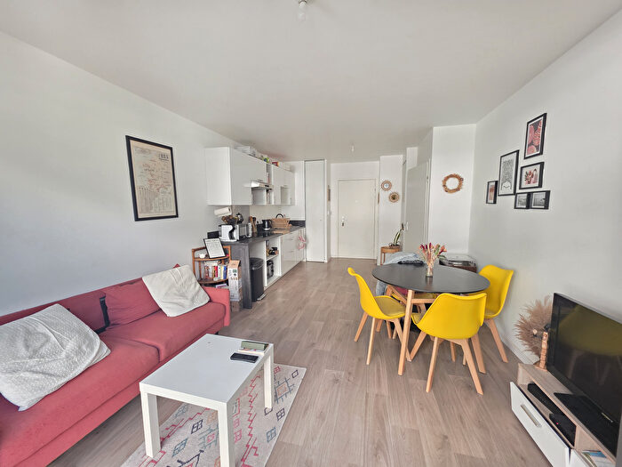 Appartement à vendre - Pessac, Saige - 2 pièces - 1 chambre