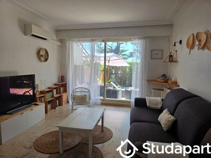 Appartement 2 pièces à Bouches du Loup, Villeneuve-Loubet, à louer