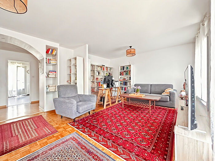 Appartement 5 pièces à Quartiers Sud-Est, Francisco Ferrer, à vendre