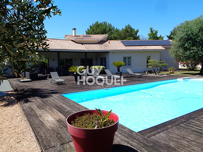Maison 6 pièces à Marmande, Lolya, à vendre