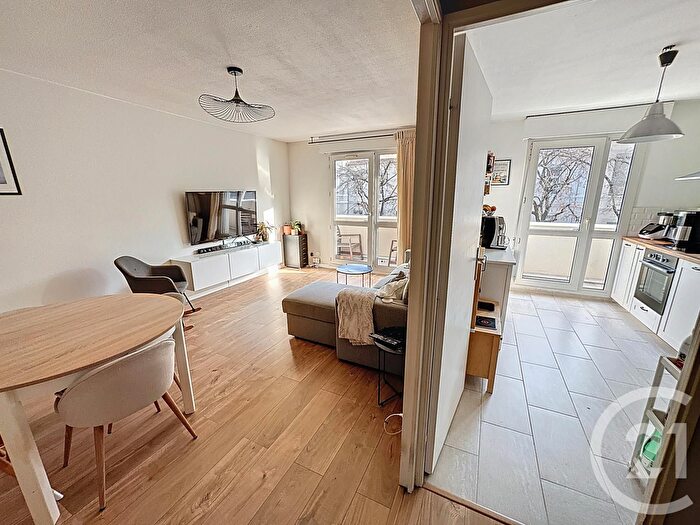 Appartement à vendre - Lyon e , Gerland - 3 pièces - 2 chambres