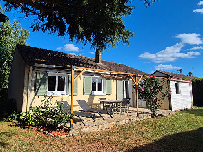 Maison à vendre - Boinville-le-Gaillard - 5 pièces - 3 chambres