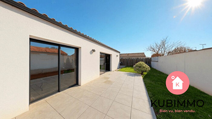 Maison à vendre - Le Bernard - 5 pièces - 3 chambres