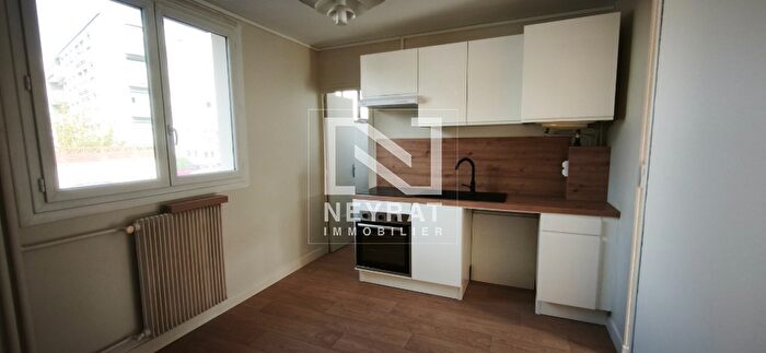 Appartement à louer - Chalon-sur-Saône, La Citadelle - 2 pièces - 1 chambre