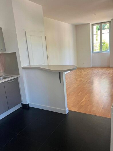 Appartement à louer - Battant, Besançon - 2 pièces - 1 chambre