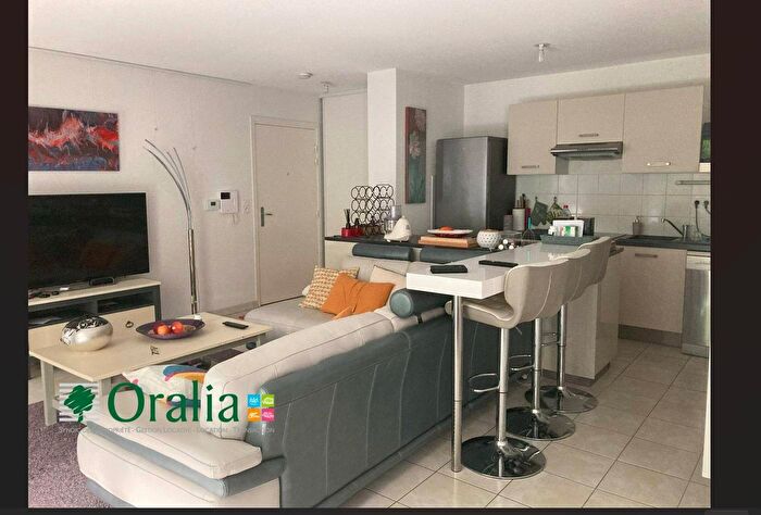 Appartement à louer - Cantinolle, Eysines - 3 pièces - 2 chambres