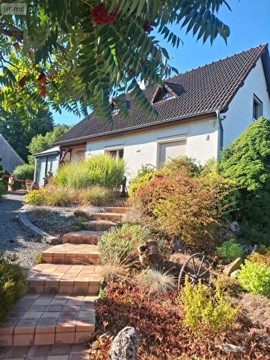 Maison 5 pièces à Saint-Georges-sur-Moulon, à vendre