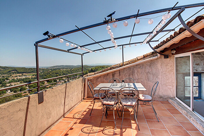 Flayosc : Appartement 3 pièces à vendre