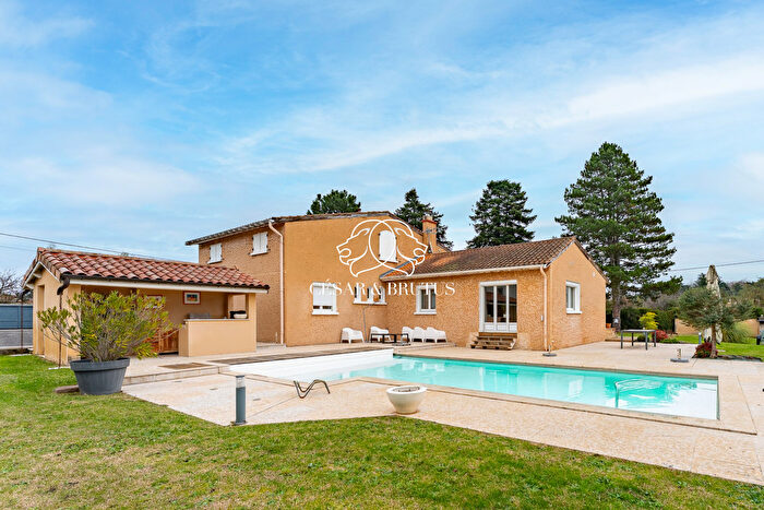Maison à vendre - Charly - 7 pièces - 5 chambres