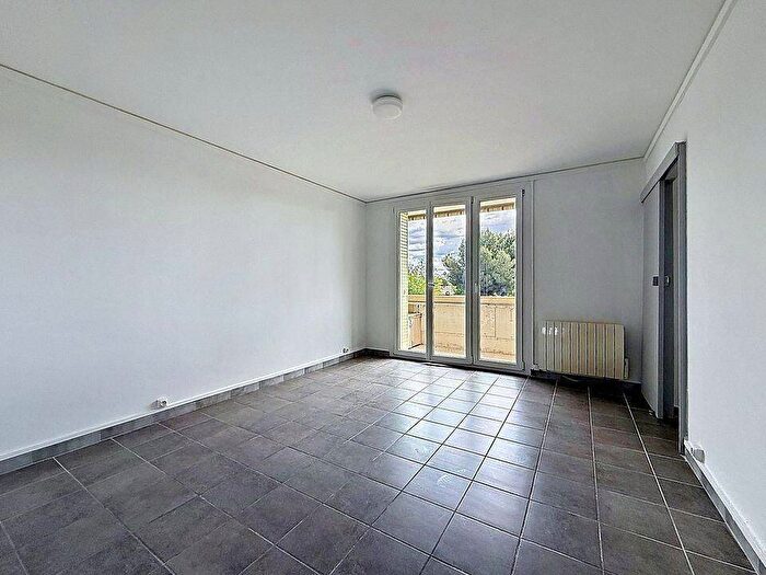 Appartement 3 pièces à Lopy-chemin des Deux Routes, Avignon, à louer