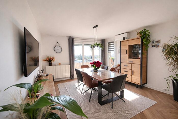 Appartement à vendre - Fréjus, Centre-ville - 4 pièces - 2 chambres